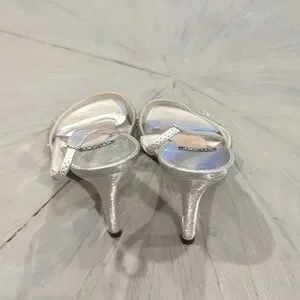 Stuart Weitzman | Shoes | Stuart Weitzman Silver Leather Crystal Beaded ...